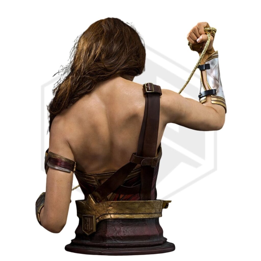 Infinity Studio X Penguin Toys: Wonder Woman Life-Size Bust - MG ...